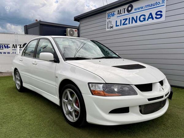 Balts Mitsubishi lancer-evolution 2003 Panevēža, ar dzinēja tilpumu 2.00 L un nobraukumu 107 tūkst. km par 31500 €, foto 3 vietnē AUTOMOTO.COM.LV