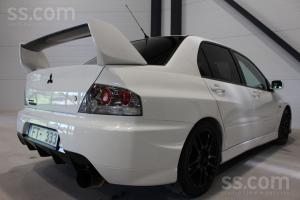 Balts Mitsubishi lancer-evolution 2005 Rīga, ar dzinēja tilpumu 2.00 L un nobraukumu 55 tūkst. km par 36999 €, foto 26 vietnē AUTOMOTO.COM.LV