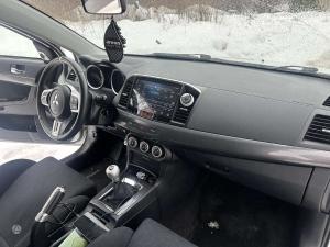 Balts Mitsubishi lancer-evolution 2008 Kauņa, ar dzinēja tilpumu 2.00 L un nobraukumu 196 tūkst. km par 29500 €, foto 15 vietnē AUTOMOTO.COM.LV