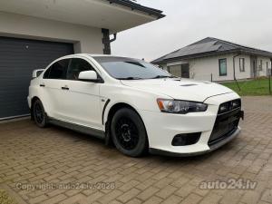 Balts Mitsubishi lancer-evolution 2010 Tartu, ar dzinēja tilpumu 2.00 L un nobraukumu 186 tūkst. km par 34999 €, foto 2 vietnē AUTOMOTO.COM.LV