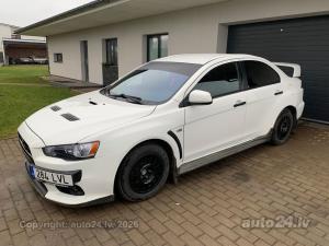 Balts Mitsubishi lancer-evolution 2010 Tartu, ar dzinēja tilpumu 2.00 L un nobraukumu 186 tūkst. km par 34999 €, foto 4 vietnē AUTOMOTO.COM.LV