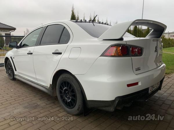 Balts Mitsubishi lancer-evolution 2010 Tartu, ar dzinēja tilpumu 2.00 L un nobraukumu 186 tūkst. km par 34999 €, foto 5 vietnē AUTOMOTO.COM.LV