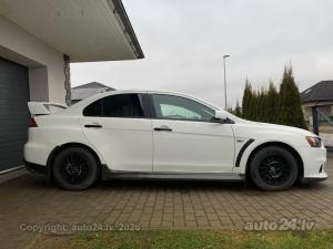 Balts Mitsubishi lancer-evolution 2010 Tartu, ar dzinēja tilpumu 2.00 L un nobraukumu 186 tūkst. km par 34999 €, foto 8 vietnē AUTOMOTO.COM.LV