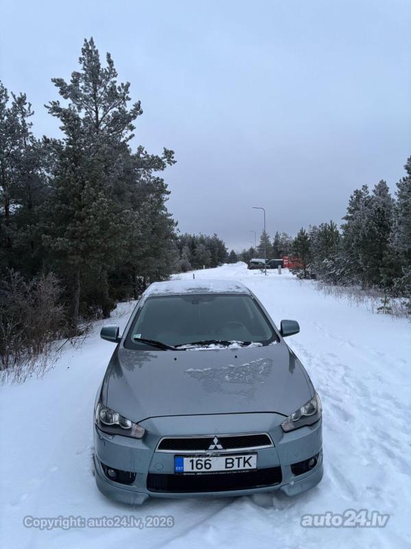 Green Mitsubishi Lancer 2008 in Kuressaare, with an engine capacity of 1.80 L and mileage of 190 thousand km for 4000 €, photo 3 on AUTOMOTO.COM.LV
