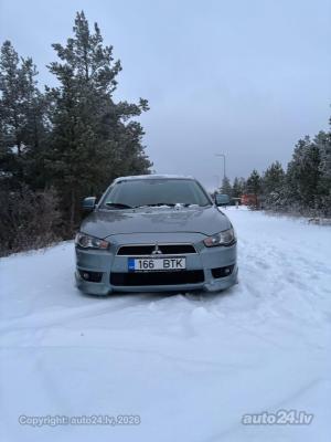Zaļš Mitsubishi Lancer 2008 Kuresāre, ar dzinēja tilpumu 1.80 L un nobraukumu 190 tūkst. km par 4000 €, foto 4 vietnē AUTOMOTO.COM.LV