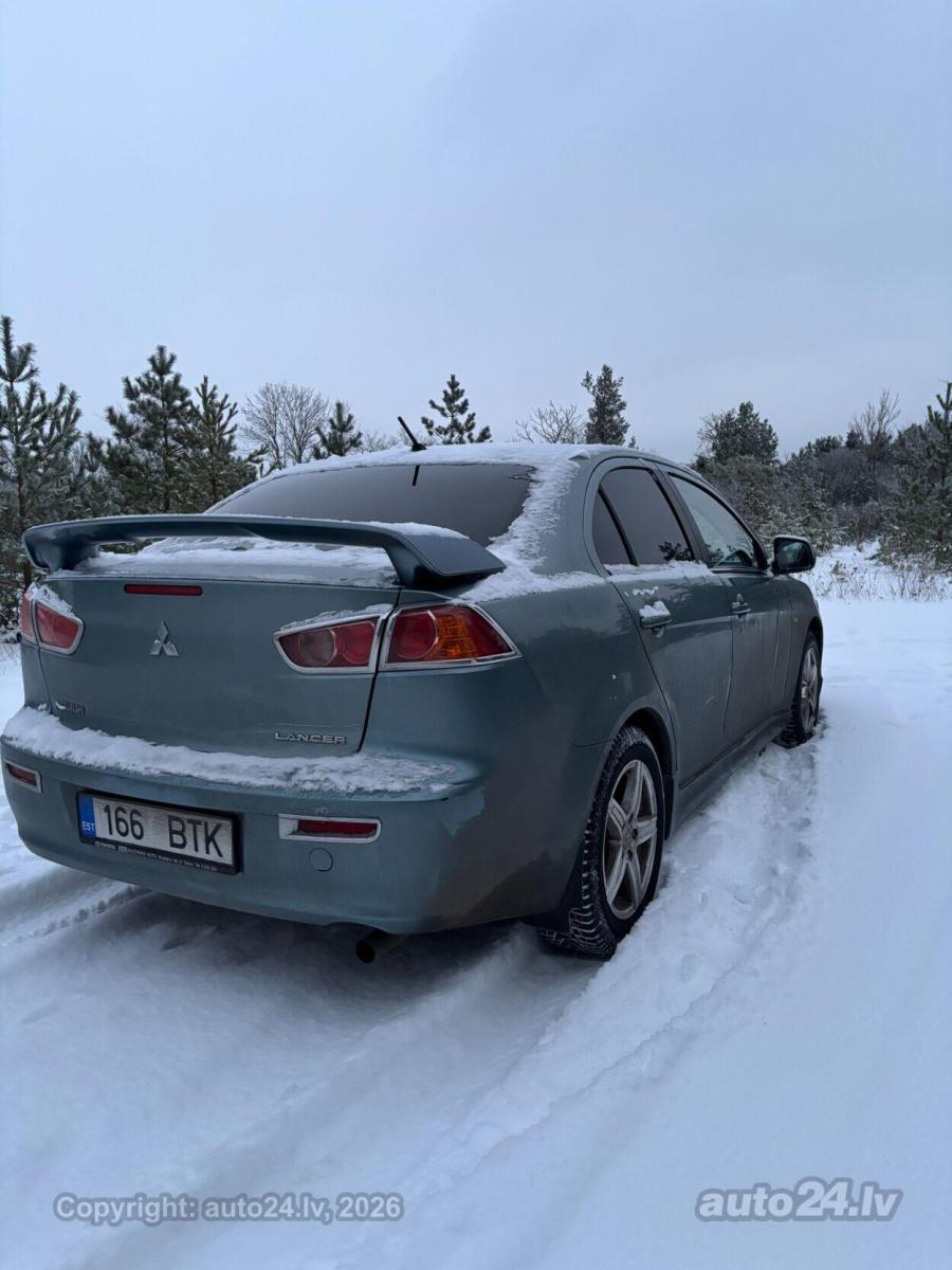 Zaļš Mitsubishi Lancer 2008 Kuresāre, ar dzinēja tilpumu 1.80 L un nobraukumu 190 tūkst. km par 4000 €, foto 6 vietnē AUTOMOTO.COM.LV
