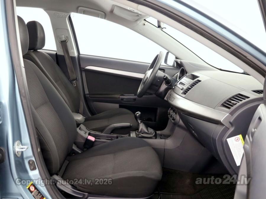 Zaļš Mitsubishi Lancer 2008 Tallina, ar dzinēja tilpumu 1.50 L un nobraukumu 129 tūkst. km par 2199 €, foto 7 vietnē AUTOMOTO.COM.LV