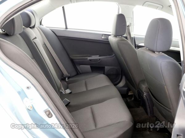 Zaļš Mitsubishi Lancer 2008 Tallina, ar dzinēja tilpumu 1.50 L un nobraukumu 129 tūkst. km par 2199 €, foto 7 vietnē AUTOMOTO.COM.LV
