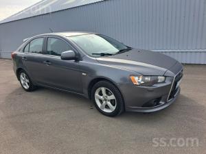 Pelēks Mitsubishi Lancer 2011 Jēkabpils, ar dzinēja tilpumu 1.80 L un nobraukumu 284 tūkst. km par 2800 €, foto 3 vietnē AUTOMOTO.COM.LV