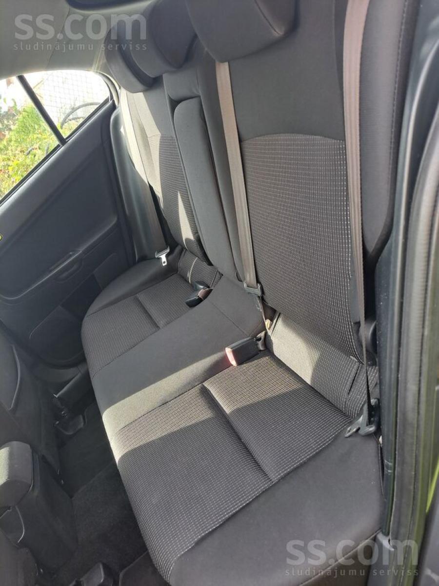 Pelēks Mitsubishi Lancer 2011 Jēkabpils, ar dzinēja tilpumu 1.80 L un nobraukumu 284 tūkst. km par 2800 €, foto 14 vietnē AUTOMOTO.COM.LV