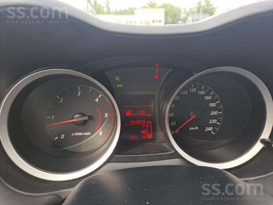 Pelēks Mitsubishi Lancer 2011 Jēkabpils, ar dzinēja tilpumu 1.80 L un nobraukumu 284 tūkst. km par 2800 €, foto 18 vietnē AUTOMOTO.COM.LV