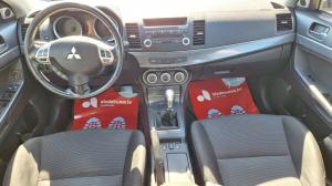 Pelēks Mitsubishi Lancer 2009 Rīga, ar dzinēja tilpumu 1.80 L un nobraukumu 269 tūkst. km par 3290 €, foto 8 vietnē AUTOMOTO.COM.LV