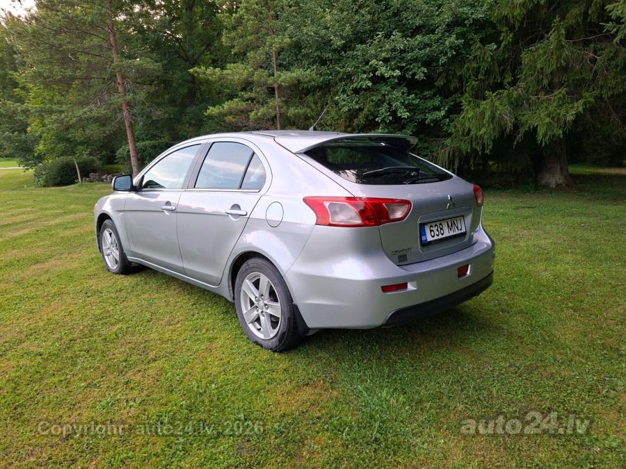 Pelēks Mitsubishi Lancer 2010 Keila, ar dzinēja tilpumu 1.80 L un nobraukumu 303 tūkst. km par 3600 €, foto 4 vietnē AUTOMOTO.COM.LV
