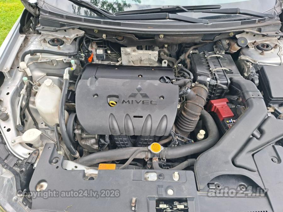 Pelēks Mitsubishi Lancer 2010 Keila, ar dzinēja tilpumu 1.80 L un nobraukumu 303 tūkst. km par 3600 €, foto 8 vietnē AUTOMOTO.COM.LV