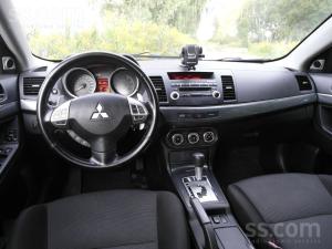 Pelēks Mitsubishi Lancer 2010 Rīga, ar dzinēja tilpumu 1.80 L un nobraukumu 185 tūkst. km par 3550 €, foto 11 vietnē AUTOMOTO.COM.LV