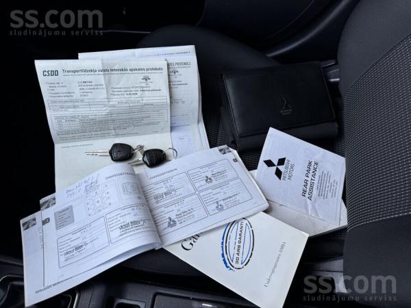 Pelēks Mitsubishi Lancer 2011 Rīga, ar dzinēja tilpumu 1.80 L un nobraukumu 284 tūkst. km par 2200 €, foto 8 vietnē AUTOMOTO.COM.LV