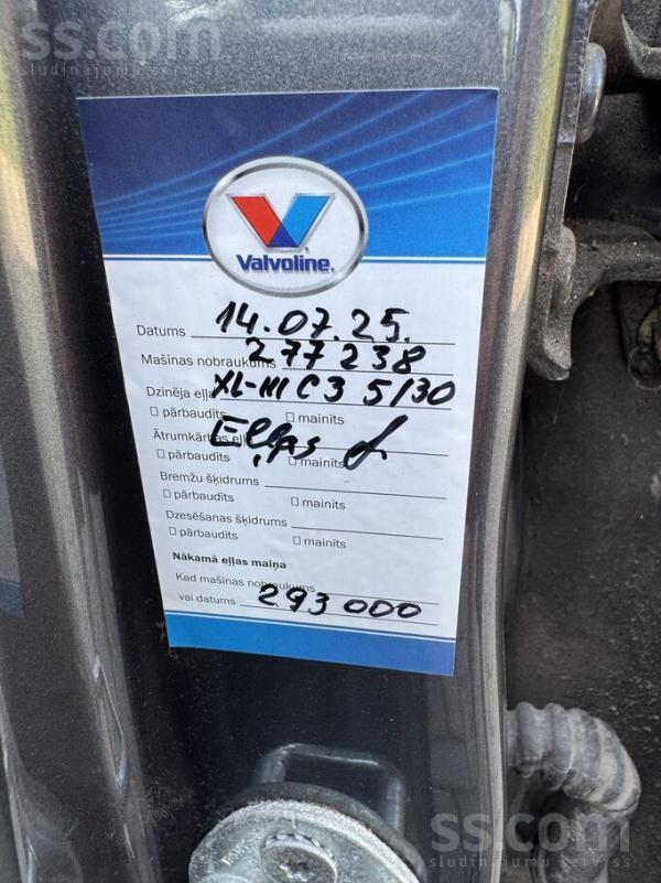 Pelēks Mitsubishi Lancer 2011 Rīga, ar dzinēja tilpumu 1.80 L un nobraukumu 284 tūkst. km par 2200 €, foto 9 vietnē AUTOMOTO.COM.LV