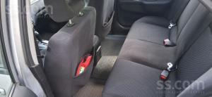Pelēks Mitsubishi Lancer 2005 Rīga, ar dzinēja tilpumu 1.60 L un nobraukumu 180 tūkst. km par 1400 €, foto 13 vietnē AUTOMOTO.COM.LV