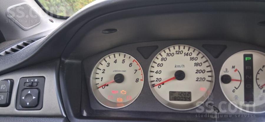 Pelēks Mitsubishi Lancer 2005 Rīga, ar dzinēja tilpumu 1.60 L un nobraukumu 180 tūkst. km par 1400 €, foto 14 vietnē AUTOMOTO.COM.LV