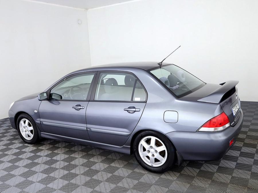 Grey Mitsubishi Lancer 2005 in Tallinn, with an engine capacity of 1.60 L and mileage of 119 thousand km for 1699 €, photo 11 on AUTOMOTO.COM.LV