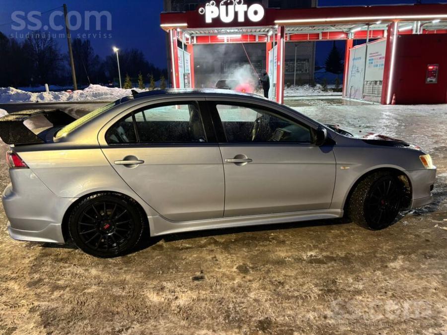 Pelēks Mitsubishi Lancer 2007 Talsi, ar dzinēja tilpumu 1.80 L un nobraukumu 298 tūkst. km par 2800 €, foto 2 vietnē AUTOMOTO.COM.LV