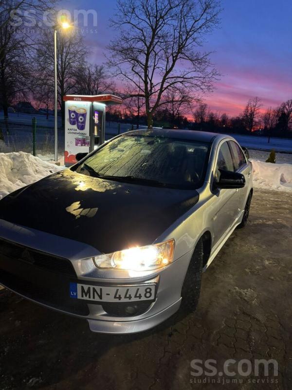 Pelēks Mitsubishi Lancer 2007 Talsi, ar dzinēja tilpumu 1.80 L un nobraukumu 298 tūkst. km par 2800 €, foto 5 vietnē AUTOMOTO.COM.LV