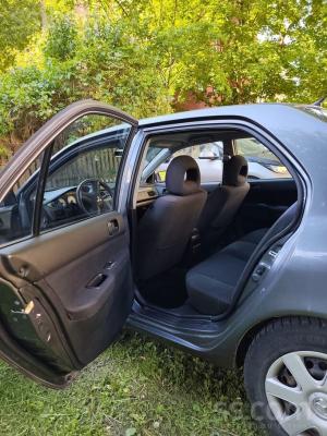Pelēks Mitsubishi Lancer 2007 Rīga, ar dzinēja tilpumu 1.60 L un nobraukumu 254 tūkst. km par 1400 €, foto 7 vietnē AUTOMOTO.COM.LV
