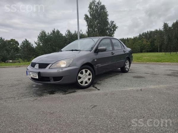 Grey Mitsubishi Lancer 2007 in Riga, with an engine capacity of 1.60 L and mileage of 254 thousand km for 1650 €, photo 3 on AUTOMOTO.COM.LV