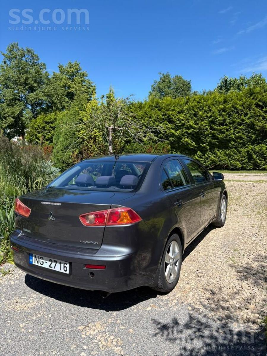 Pelēks Mitsubishi Lancer 2008 Rīga, ar dzinēja tilpumu 1.50 L un nobraukumu 250 tūkst. km par 1800 €, foto 1 vietnē AUTOMOTO.COM.LV