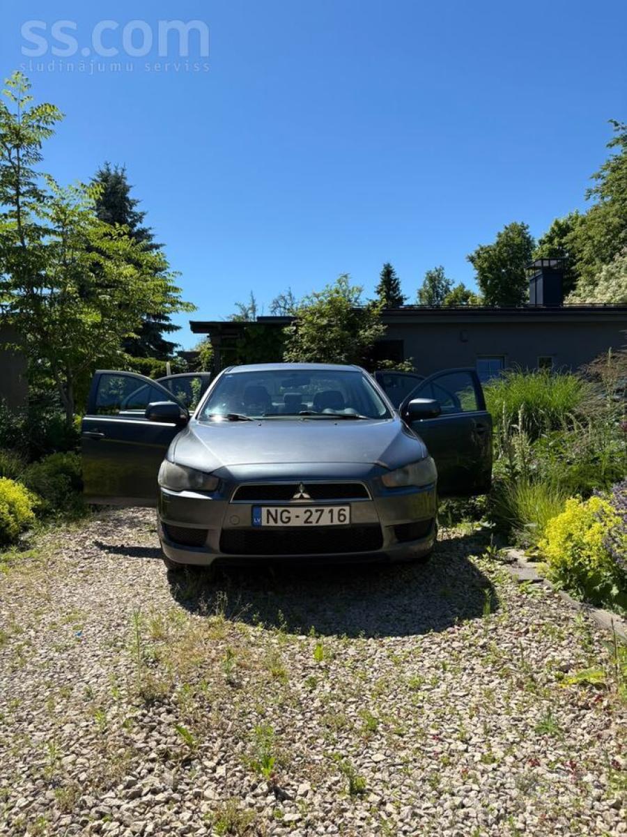Pelēks Mitsubishi Lancer 2008 Rīga, ar dzinēja tilpumu 1.50 L un nobraukumu 250 tūkst. km par 1800 €, foto 4 vietnē AUTOMOTO.COM.LV