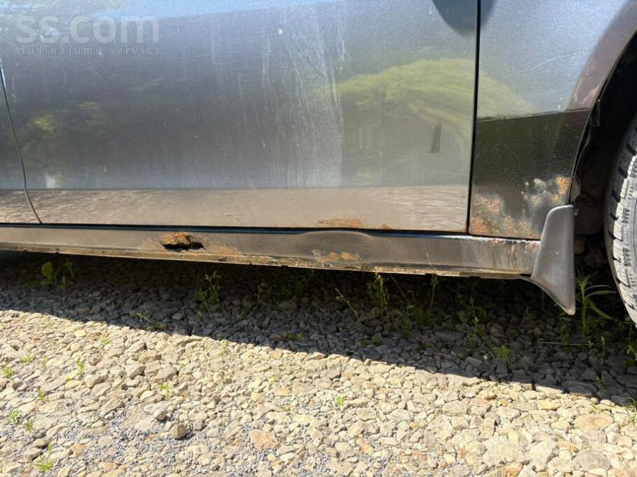 Pelēks Mitsubishi Lancer 2008 Rīga, ar dzinēja tilpumu 1.50 L un nobraukumu 250 tūkst. km par 1800 €, foto 7 vietnē AUTOMOTO.COM.LV