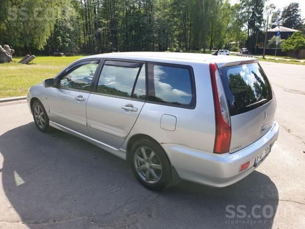 Grey Mitsubishi Lancer 2005 in Riga, with an engine capacity of 1.60 L and mileage of 130 thousand km for 1500 €, photo 6 on AUTOMOTO.COM.LV