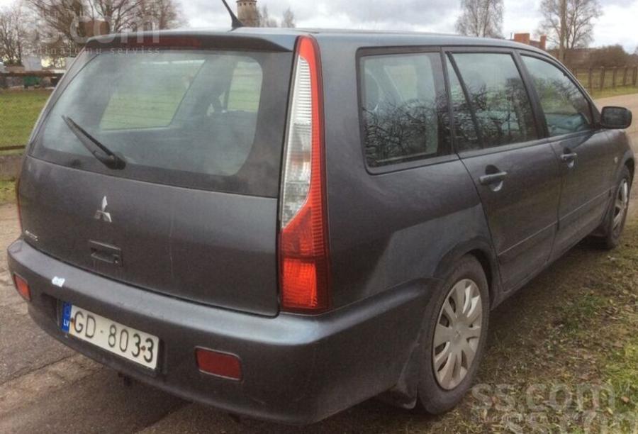 Pelēks Mitsubishi Lancer 2006 Rīga, ar dzinēja tilpumu 1.60 L un nobraukumu 225 tūkst. km par 1000 €, foto 2 vietnē AUTOMOTO.COM.LV
