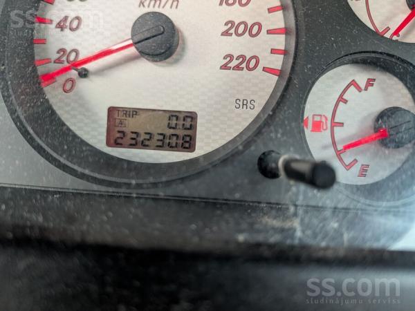 Grey Mitsubishi Lancer 2007 in Riga, with an engine capacity of 1.60 L and mileage of 232 thousand km for 500 €, photo 6 on AUTOMOTO.COM.LV