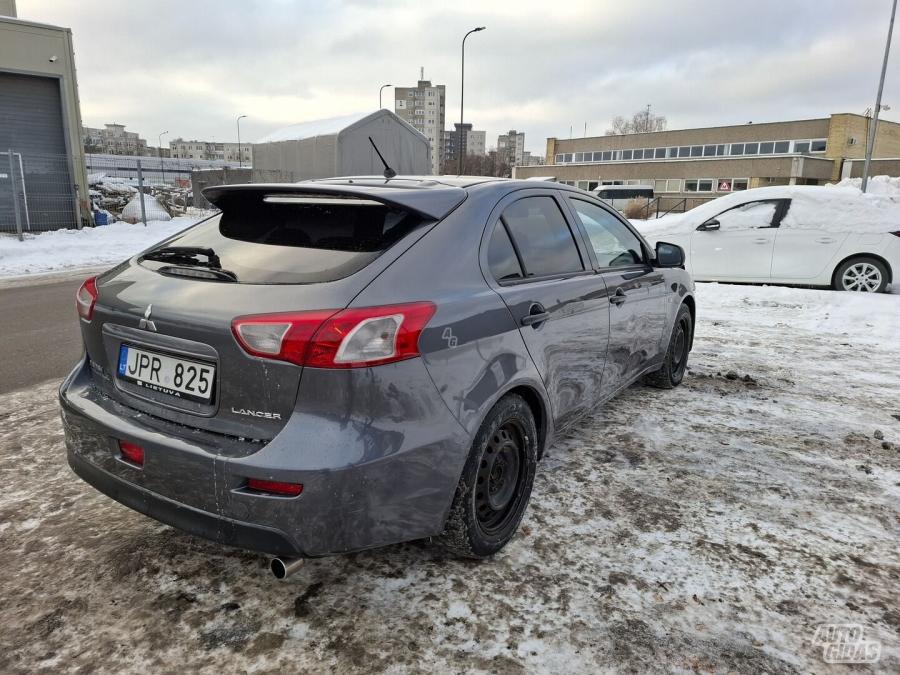 Mitsubishi Lancer 2009 in Ariogala, with an engine capacity of 2.00 L and mileage of 347 thousand km for 1850 €, photo 5 on AUTOMOTO.COM.LV