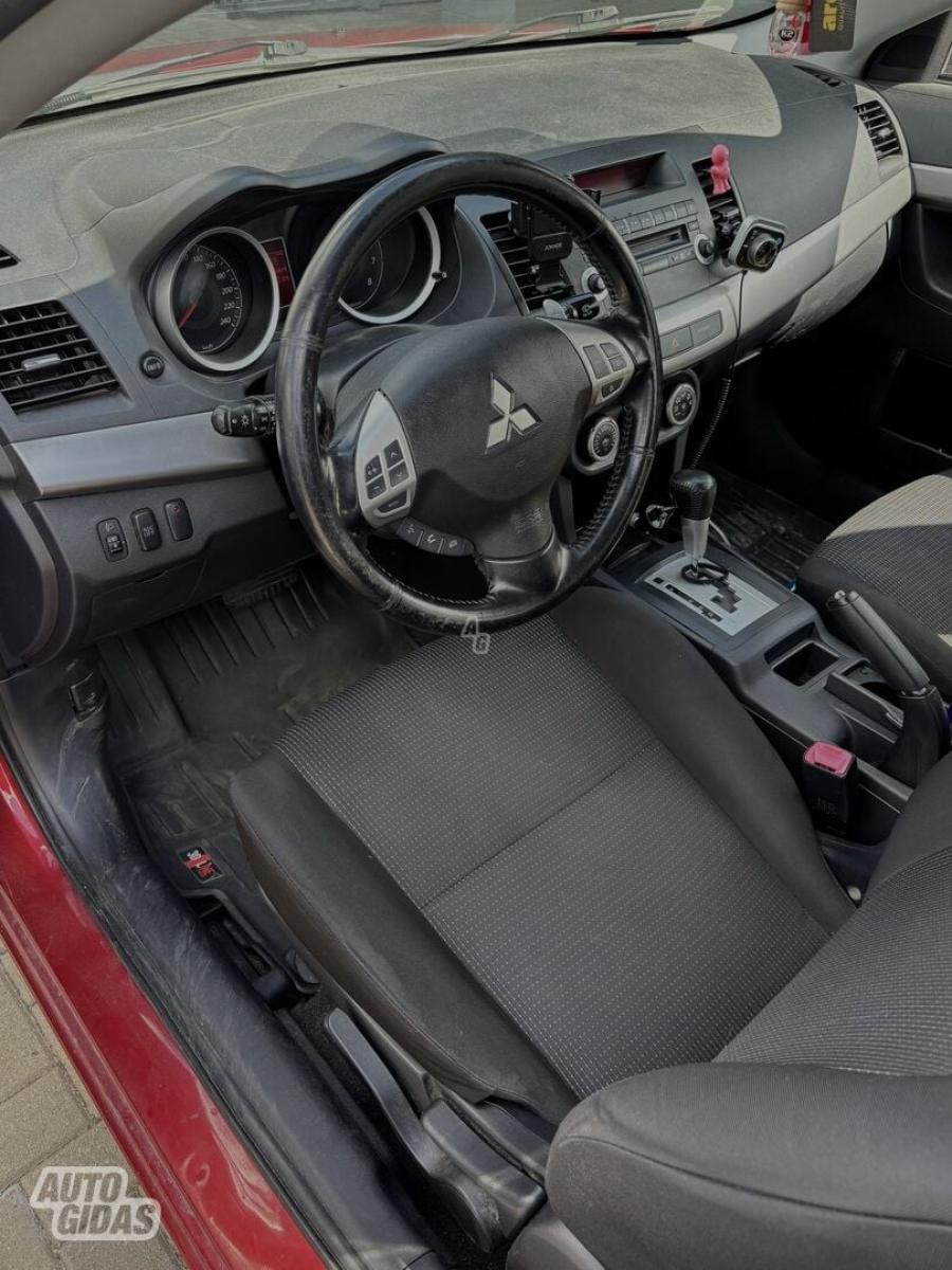 Mitsubishi Lancer 2009 in Klaipeda, with an engine capacity of 1.80 L and mileage of 248 thousand km for 1500 €, photo 7 on AUTOMOTO.COM.LV