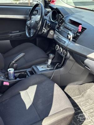 Mitsubishi Lancer 2009 in Klaipeda, with an engine capacity of 1.80 L and mileage of 248 thousand km for 1500 €, photo 10 on AUTOMOTO.COM.LV