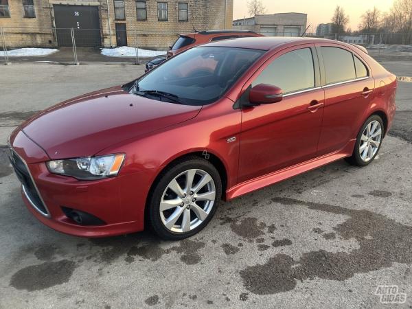 Mitsubishi Lancer 2015 in Vilnius, with an engine capacity of 1.80 L and mileage of 238 thousand km for 2999 €, photo 2 on AUTOMOTO.COM.LV
