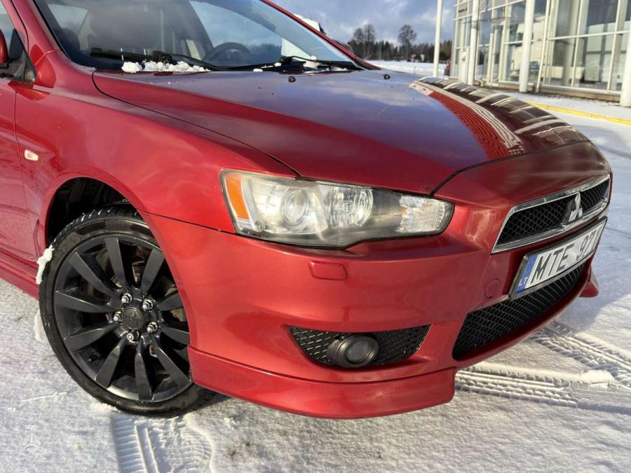 Sarkans Mitsubishi Lancer 2008 Viļņa, ar dzinēja tilpumu 1.80 L un nobraukumu 257 tūkst. km par 2650 €, foto 6 vietnē AUTOMOTO.COM.LV