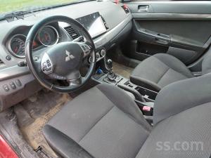 Sarkans Mitsubishi Lancer 2008 Rīga, ar dzinēja tilpumu 2.00 L un nobraukumu 405 tūkst. km par 1590 €, foto 6 vietnē AUTOMOTO.COM.LV