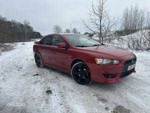Red Mitsubishi Lancer 2008 in Tallinn, with an engine capacity of 1.80 L and mileage of 333 thousand km for 3400 €, photo  on AUTOMOTO.COM.LV