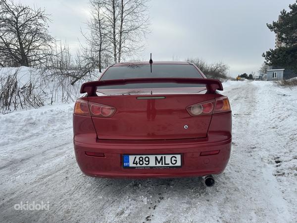 Sarkans Mitsubishi Lancer 2008 Tallina, ar dzinēja tilpumu 1.80 L un nobraukumu 333 tūkst. km par 3400 €, foto 3 vietnē AUTOMOTO.COM.LV
