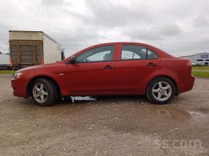 Sarkans Mitsubishi Lancer 2008 Rīga, ar dzinēja tilpumu 1.50 L un nobraukumu 245 tūkst. km par 3000 €, foto 4 vietnē AUTOMOTO.COM.LV