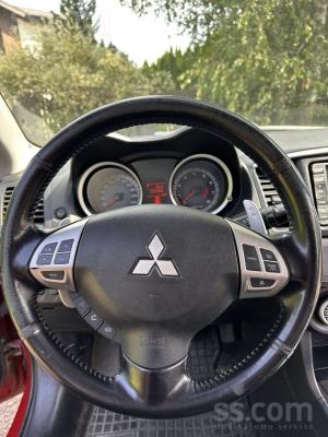 Red Mitsubishi Lancer 2008 in Riga, with an engine capacity of 1.80 L and mileage of 272 thousand km for 2200 €, photo 15 on AUTOMOTO.COM.LV