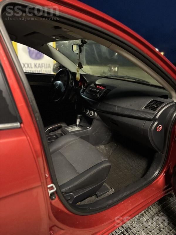 Sarkans Mitsubishi Lancer 2008 Liepāja, ar dzinēja tilpumu 1.50 L un nobraukumu 0 tūkst. km par 1000 €, foto 4 vietnē AUTOMOTO.COM.LV