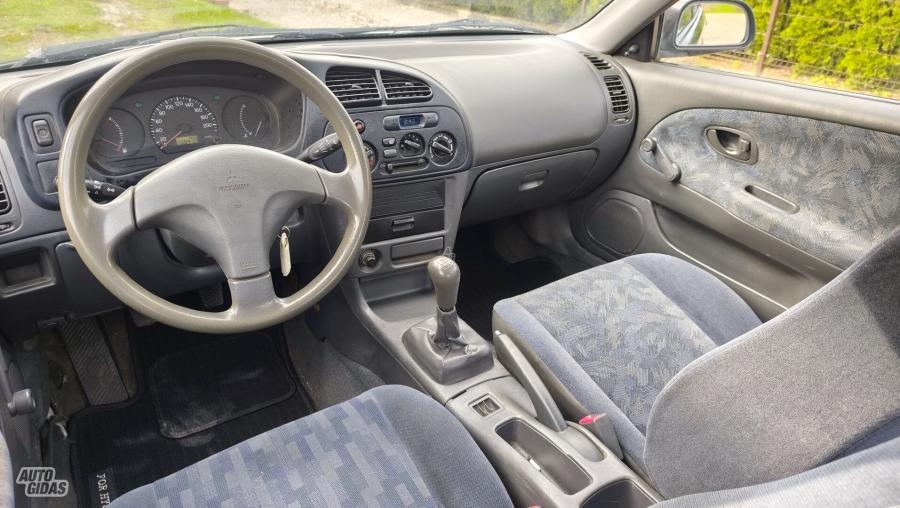 Mitsubishi Lancer 1999 Marijampole, ar dzinēja tilpumu 1.30 L un nobraukumu 139 tūkst. km par 450 €, foto 13 vietnē AUTOMOTO.COM.LV