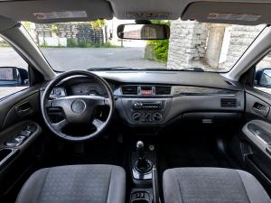 Mitsubishi Lancer 2004 Tallina, ar dzinēja tilpumu 1.60 L un nobraukumu 271 tūkst. km par 2300 €, foto 7 vietnē AUTOMOTO.COM.LV