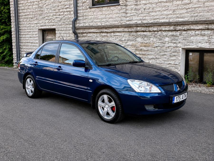 Mitsubishi Lancer 2004 Tallina, ar dzinēja tilpumu 1.60 L un nobraukumu 271 tūkst. km par 2300 €, foto 10 vietnē AUTOMOTO.COM.LV