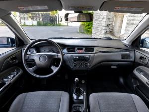 Mitsubishi Lancer 2004 Tallina, ar dzinēja tilpumu 1.60 L un nobraukumu 271 tūkst. km par 2300 €, foto 15 vietnē AUTOMOTO.COM.LV