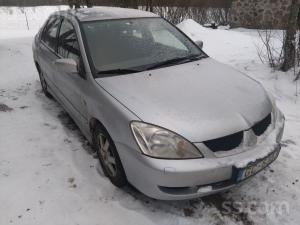 Mitsubishi Lancer 2006 in Riga, with an engine capacity of 1.60 L and mileage of 212 thousand km for 1290 €, photo 4 on AUTOMOTO.COM.LV